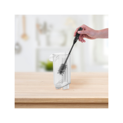 Das vierteilige INVICTUS WD7 Zubehör-Set